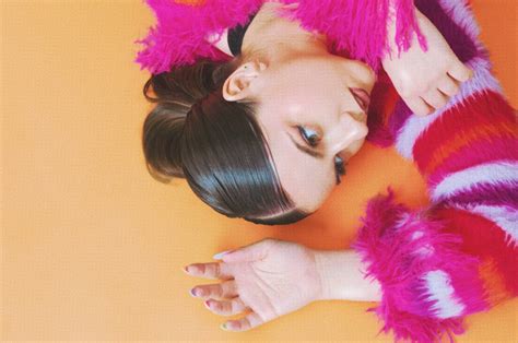 Bexx Finds The Comedy In Her Romantic Misadventures In New Ep ‘sucker