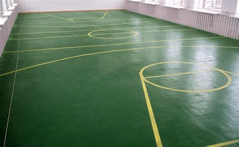 Резиновое покрытие для пола в спортзале 11 фото