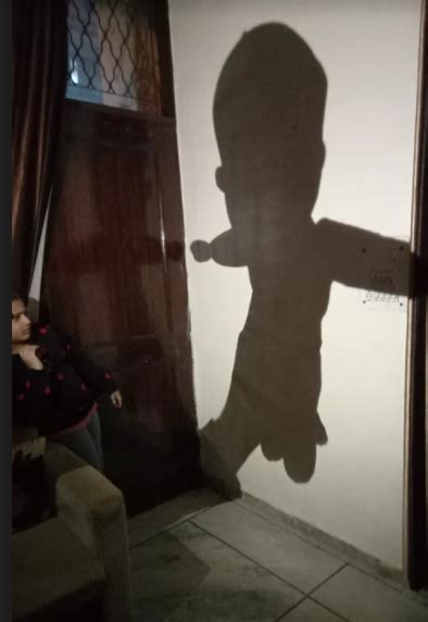 eureka shadow stick activity and comparing shadow bigger or smaller class iv