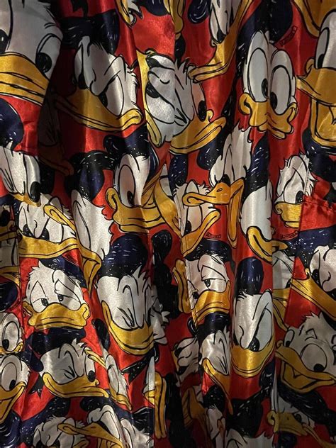Vintage Donald Duck Davenport Satin Dressing Gown Loo… Gem