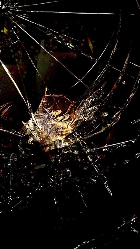 Realistic Broken Screen Wallpaper Hd