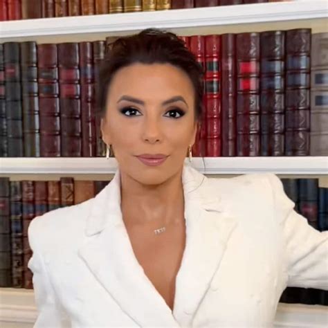 Watch The 10 Best Celebrity Tiktoks Of The Week Kylie Jenner Bad Bunny Mariah Carey And More