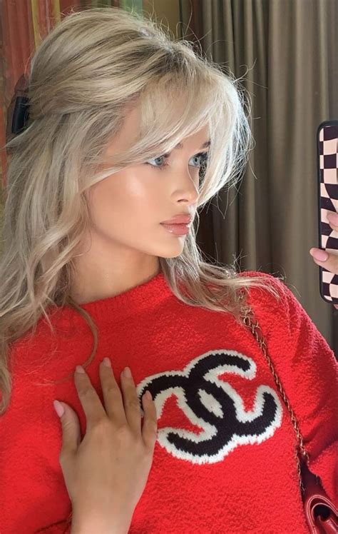 Pin By Hafsa On Looks Hair Stylist Life Hair Trends Hair Inspiration