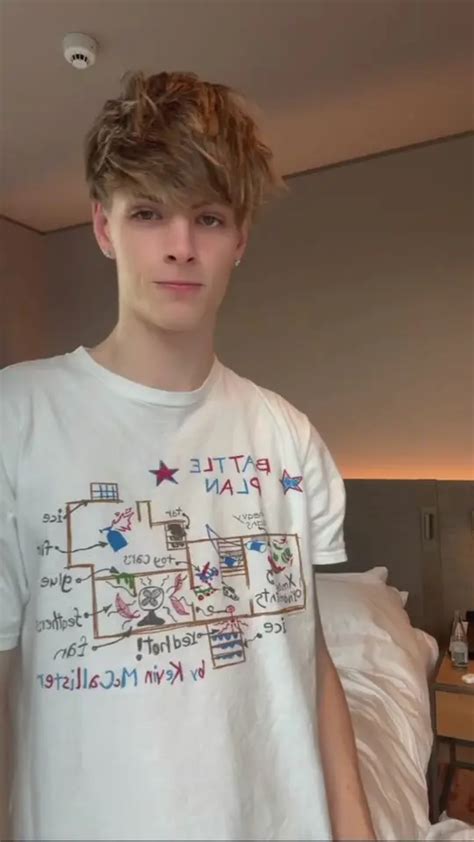 Anepicbabe Anepicbabe Urlebird