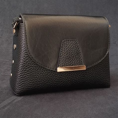 خرید و قیمت کیف چرم طبیعی زنانه و دخترانه مدل افرا کدf02 کیف چرم مشگی