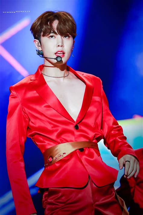 Theqoo Onun Adı Lee Jaeyoon Ve O Sf9ın Vokali Lütfen Ona Bir Şans