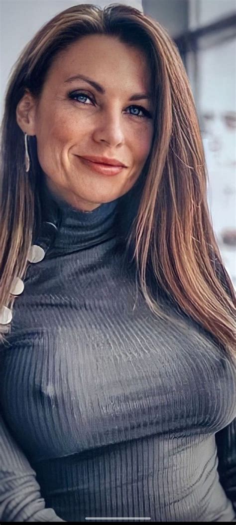 Pinterest Beautiful Aged Women Curvy Woman Beautiful Women Over 50