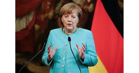 Меркел Отмяната на визите за Турция не може да стане до 1 юли