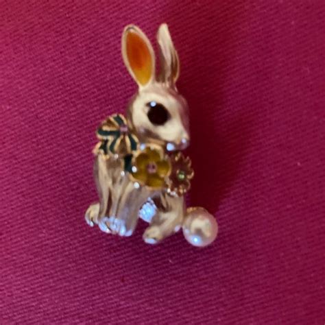 Rabbit Brooch Vintage Bunny Brooch White Rabbit Alice In Wonderland