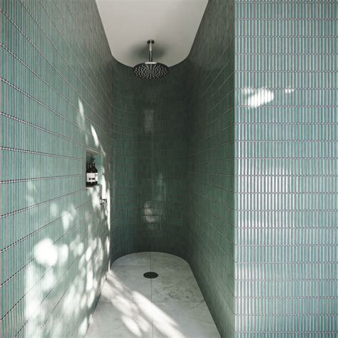 Yubi Ceramic Glossy Tile Texture Light Blue Poliigon