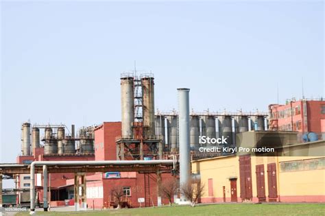 화학 공장 정류 열 원자로 열교환기 파이프 탱크 장비 정유 석유 화학 화학에서 생산 건물 0명에 대한 스톡 사진 및 기타 이미지 Istock