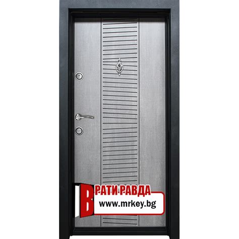 Блиндирана входна врата Hera Mr Key