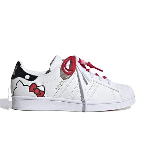 [헬로키티 X 아디다스] 헬로키티 X 아디다스 협업 콜라보레이션 키티 포럼 로우 키티 슈퍼스타 키티 아디 2000 등 4종 패션 에펨코리아