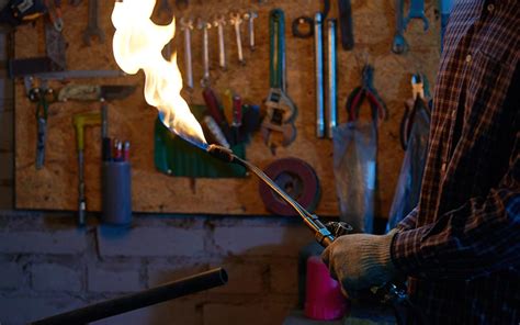 Why Does Hulu Live Keep Freezing Here S How To Fix It Real Simple Solutions By RSSCloud Org