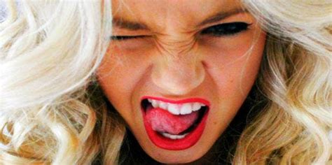 Bigger The Issues Better The Sex An Ode To Damaged Women Yourtango