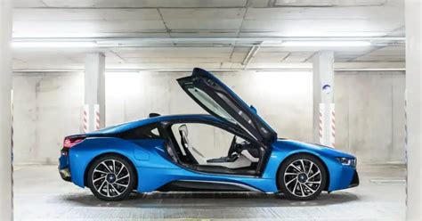 Bmw I8 Price Specs Review Pics And Mileage In India