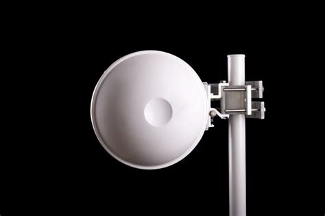 Millimeter Wave 4g Lte Backhaul For Mobile Telecoms Applicati