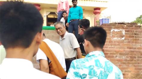 ကုသိနာရုံ အင်ကြင်းတောတွင် ရှိသည့် မြတ်စွာဘုရား ပရိနိဗ္ဗာန် စံတော်မူသော နေရာ အား သွားရောက်ဖူးမြော