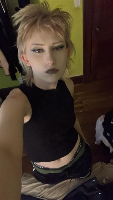 Chopped My Bangs R Lesbianfashionadvice