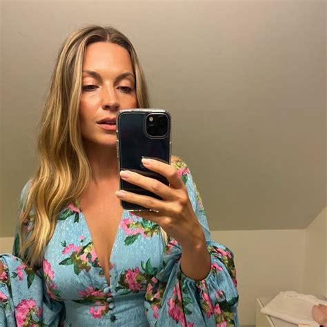 Anne Bertelsen Annebertelsen • Threads Say More