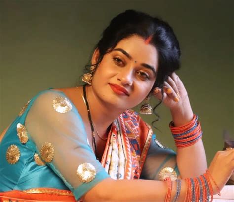 Ritu Singh Rising Star Of Bhojpuri Cinema Age Height Weight Size
