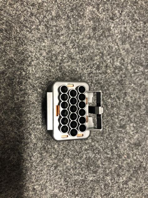 18 Pin Vems Ecu Connector Elbe Engineering