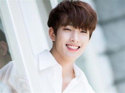 Seventeen Dk Fans Celebrate As Dk From Seventeen Officially Makes Instagram Debut Gains 100k