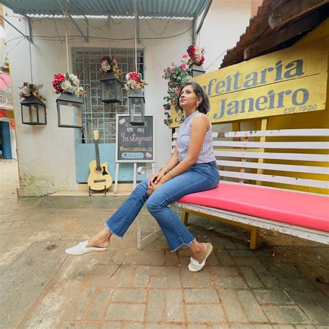 Madhumathi J On Linkedin If Youre About To Share Your Personal Stories Stop Dont Do It