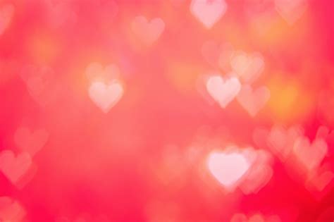 빨간 열 열정과 매력적인 밝은 보케 배경 하트 모양의 보케 레드 추상 배경 배너입니다 사랑 테마 일러스트 발렌타인 데이 개념입니다 공간을 복사합니다 장식 반짝이 디자인 2
