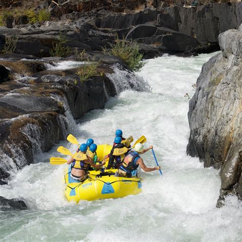 Full Day Whitewater Rafting On Advanced Class Iv Rapids Middle Fork