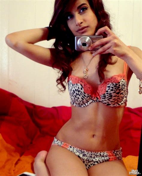 Taghreed Otaibi Karina Shesfreaky