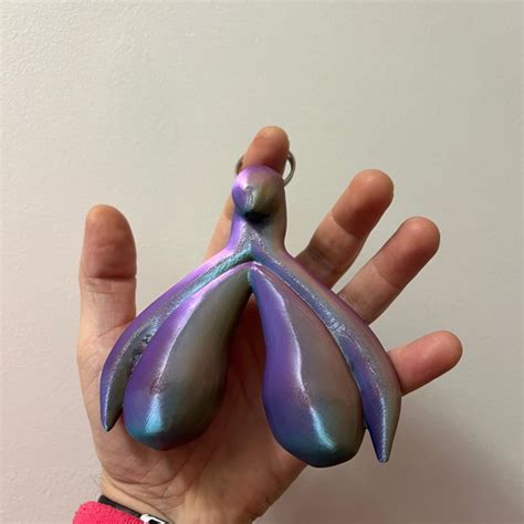3d Printable Clit Keychain Or Earring By Lazercréation