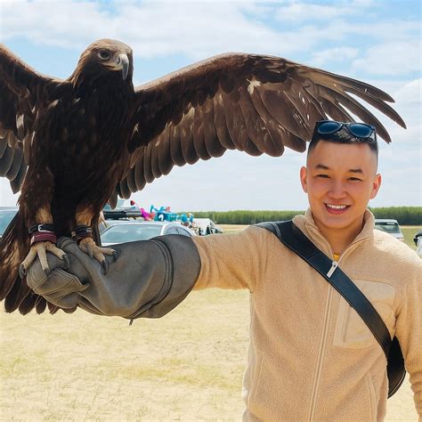 Royal Sports 8 сарын 23 н буюу өнөөдөр домогт Коби Брайантын Төрсөн өдөр тохиож байна Зуун