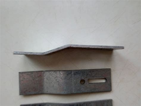 Метална планка извита Друго София Три броя извити метални планки в много добро състоян