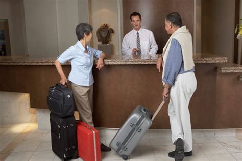 7 Simple Guest Etiquettes To Observe As A Guest In A Hotel