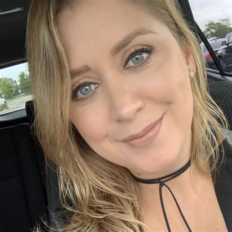 Tatiana Zapata Youtube