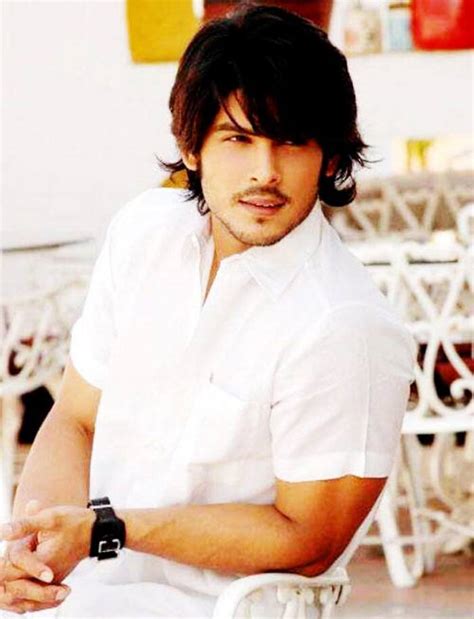 remembering sidharth shukla with his rare photos