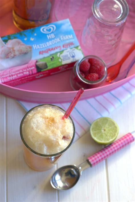 Raspberry Float Mummypagesie