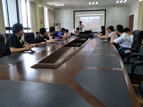 【沃土之木】筑梦未来，勉励前行——记2015级土木12班企业生涯导师见面会 土木工程学院