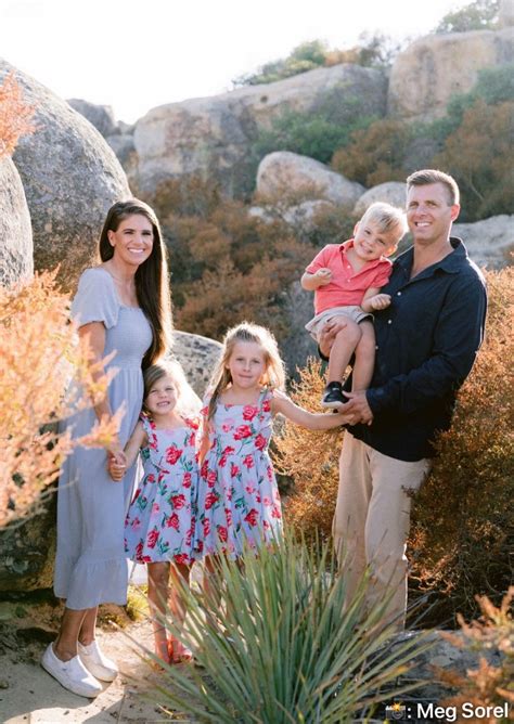 William Bennett Meredith Mspm On Linkedin Happy Holidays From Our Meredith Fam 🌟 📸 Meg Sorel