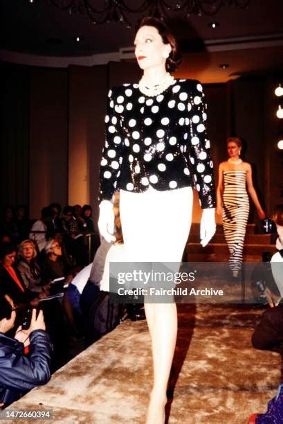 2 718 Sara Kapp Photos And High Res Pictures Getty Images