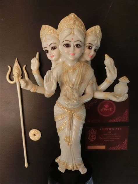 เปิดให้บูชา จำนวนจัดสร้าง 100 องค์ ครั้งแรกในประเทศไทย พระแม่ตรีศักติเทวี มหาเทวีแห่ง