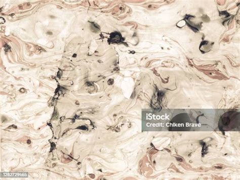 베이지 색 기하학적 물살 아트 텍스처 빈티지 컬러 빈티지 반점 유체 페인트 혼합 따뜻한 베이지 색 수채화 파스텔 아크릴 유기농 스플래시 0명에 대한 스톡 사진 및 기타