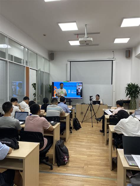 研究生开学导师见面会暨新生第一课 上海交大中美物流研究院