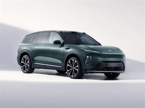 Сравнение Nio ES8 и Porsche Taycan 4 по характеристикам, стоимости ...