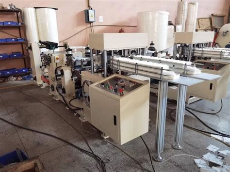 Оборудование для производства салфеток L сложения