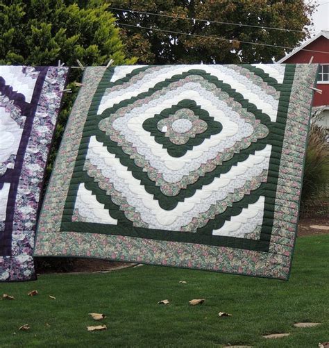 Beautiful Amish Quilt Kit Amish Quilts Pretty Quilt Beautiful Quilts