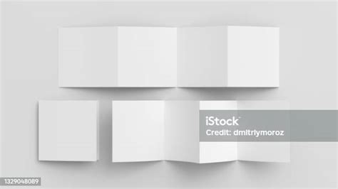 정사각형 지그재그 또는 아코디언 접이식 브로셔 패널 4개 8페이지 빈 전단지 프리젠 테이션 디자인을 위해 흰색 배경에 대해 모의 접힌 앞면과 뒷면 아코디언 악기에 대한 스톡