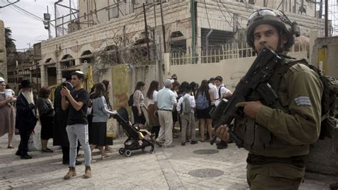 2 Palestinians Killed In Gunfight With Israeli Troops In West Bank Raid