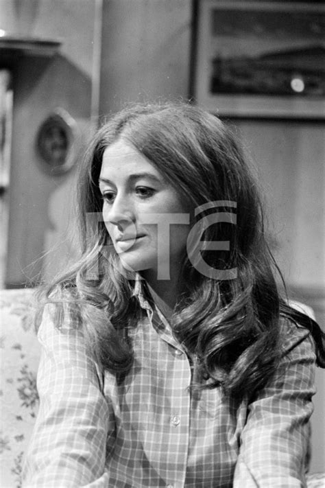 Threesixfoursevenfivetwoone Sorcha Cusack Young Photos